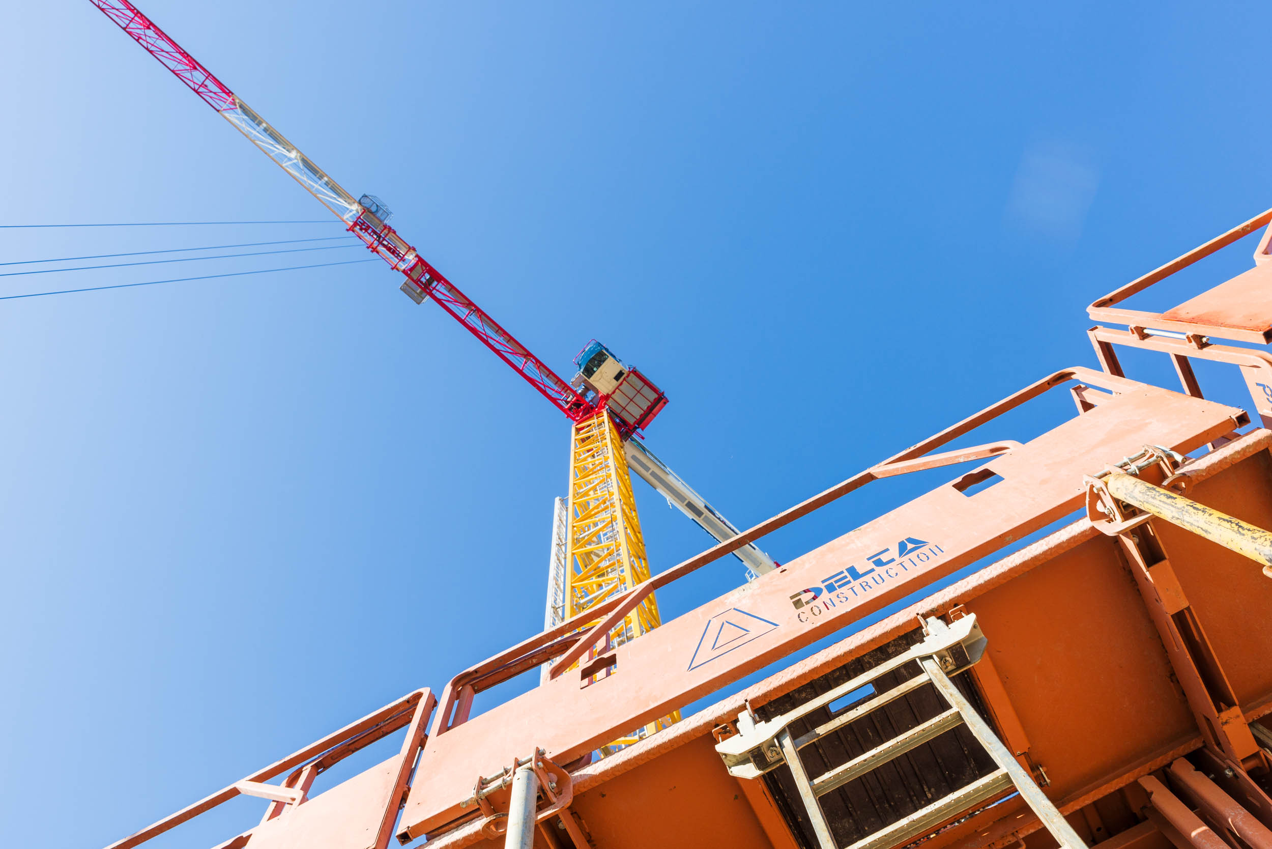Le Chantier Delta Construction sur la Rive Droite de Bordeaux